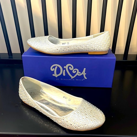 Diva | Shoes | Diva By Benjamin Walk Silver Sequin Ballet Flats Perfect ...